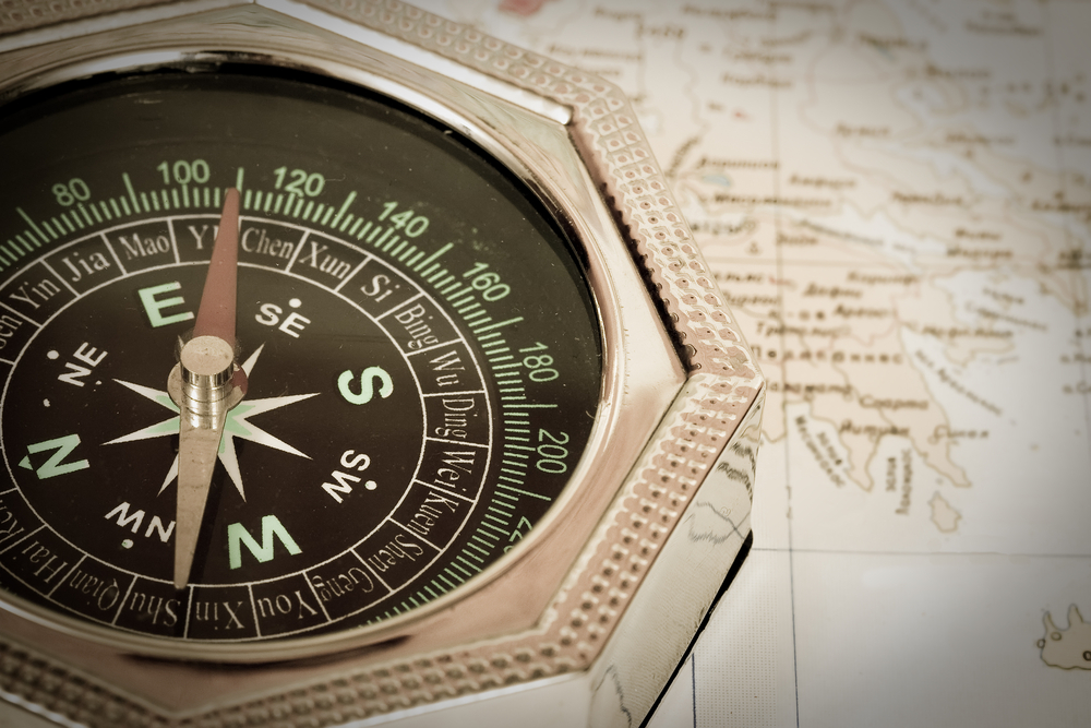 Ihonsisäinen kompassi-implantti auttaa navigoinnissa